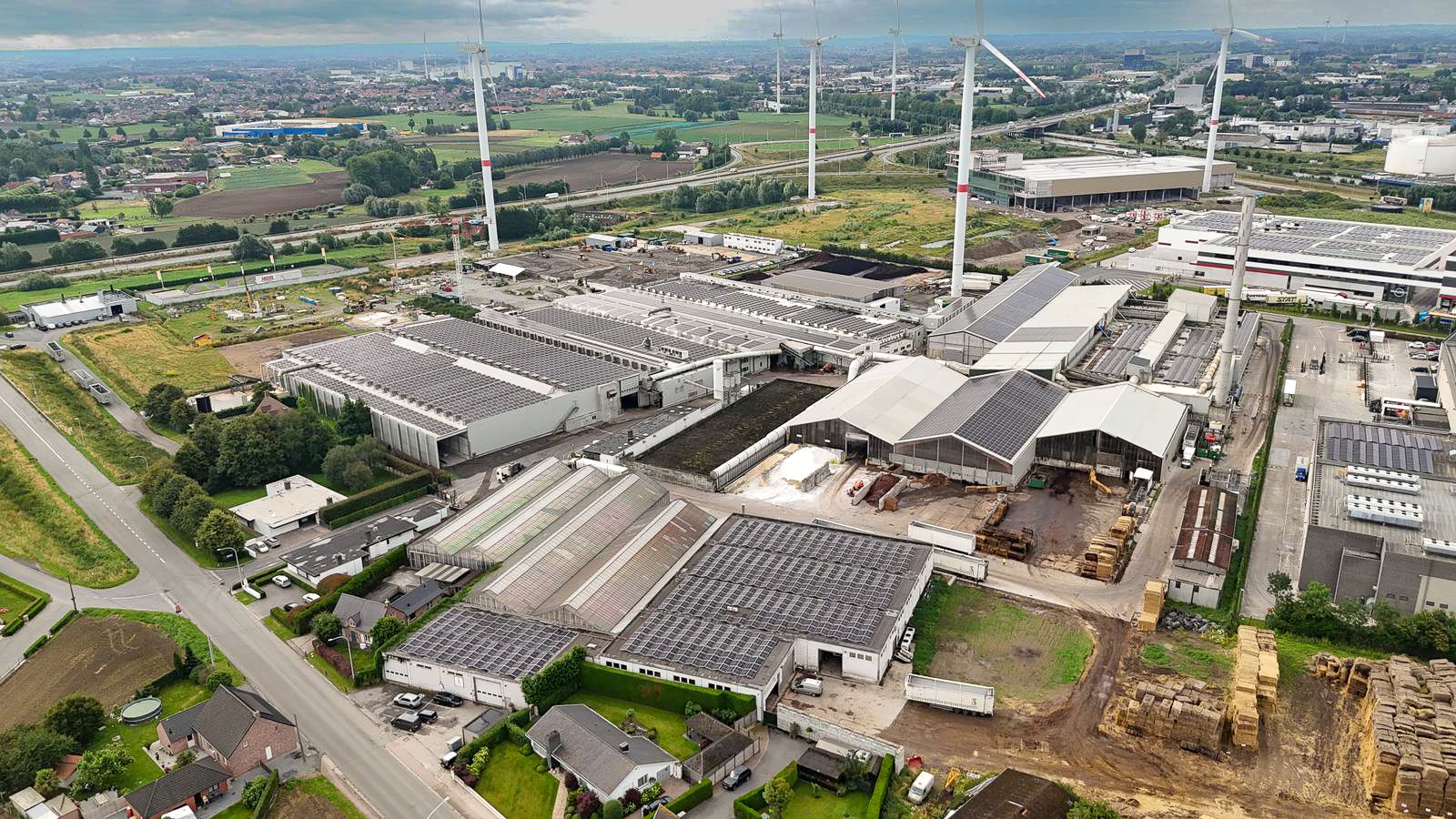 Zonnepanelen voor bedrijven | MR Solar