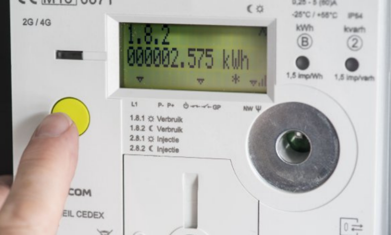 Comment lire correctement le compteur numérique ? | MR Solar